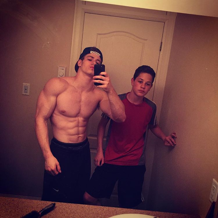 the beauty of male muscle: Patrick