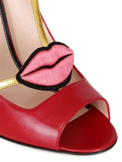 Unusual Shoes : Gucci Molina Lips T-strap Open Toe Pumps