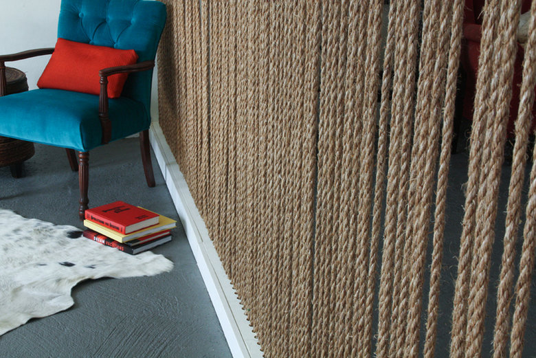 Essencialmente Borboleta: Divisória de corda:: Rope Wall