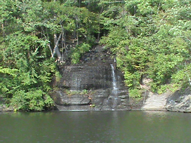 Bob & Susie's Big Adventure: Pickwick Lake - Wicket at the waterfall