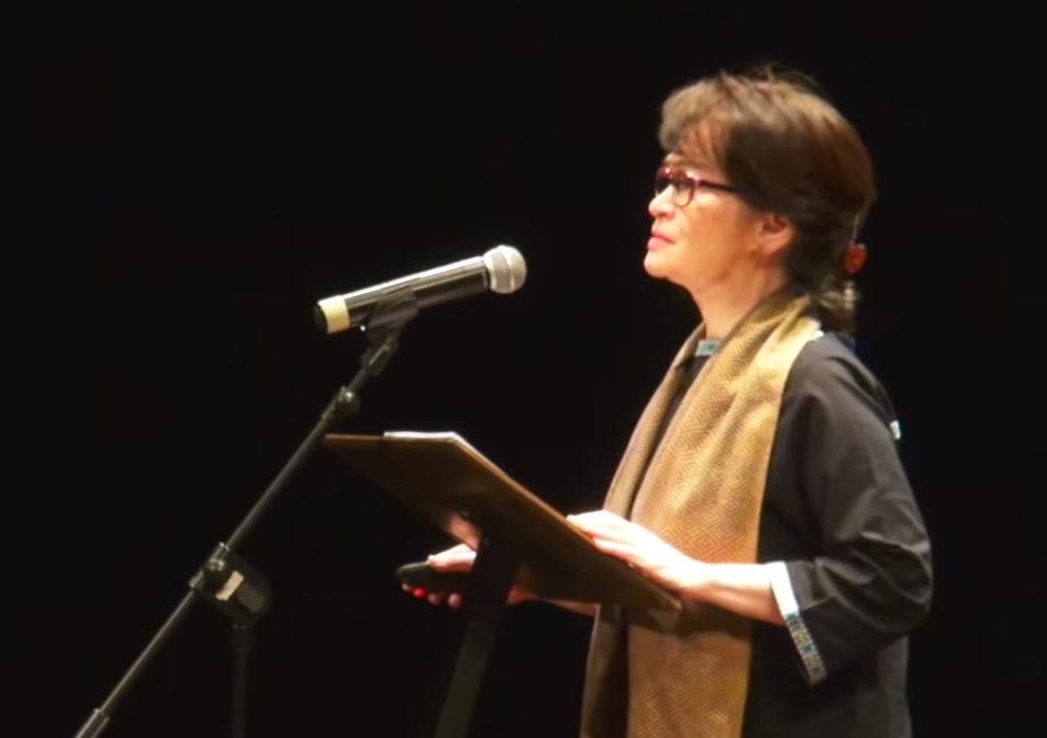 Mengenal dua Filsuf Wanita Indonesia - Ato Menulis