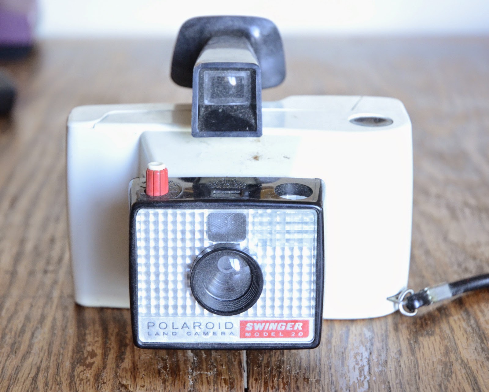 Vintage Camera House: Polaroid Swinger Land Camera Model 20