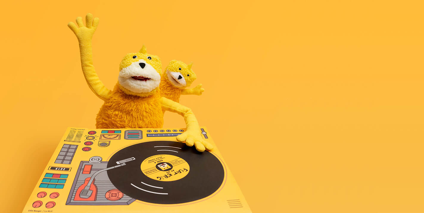 FLAT ERIC 20TH ANNIVERSARY COLLECTOR BOX | Mr. Oizos Maskottchen als ...
