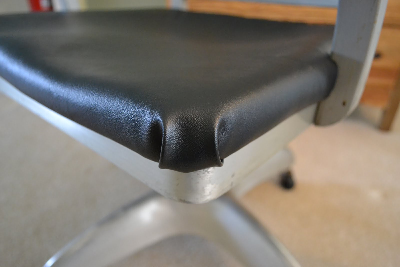 A Work In Progress: Mid-Century Modern Desk Chair