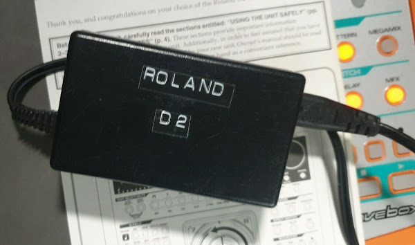 MATRIXSYNTH: Roland D2 Synth MIDI Groovebox Drum Machine w/ D-Field ...