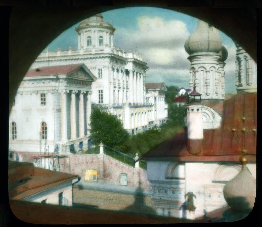 A Gallery of 75 Stunning Hand-Colored Slides of an Old Moscow in 1931 ...