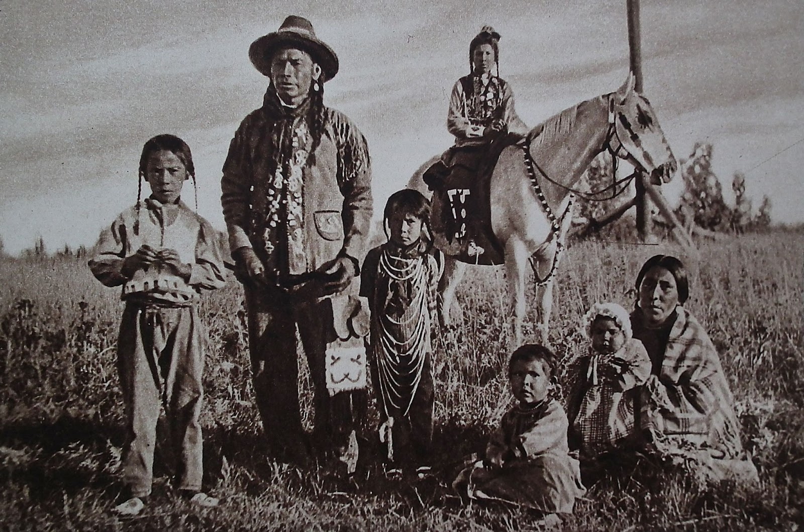 20 Amazing Pictures of North American Indians in the Early 1920s ...