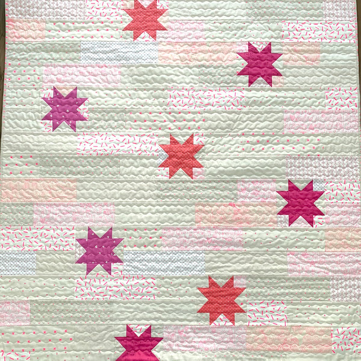 A Bright Corner: Fresh Fat Quarter Quilts Book Tour, Part 1