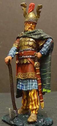 Land of the Lead: 54mm Gaul Chieftain