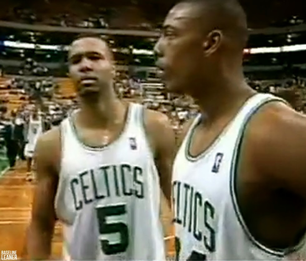 Baseline Leaner: The Dunks of Ron Mercer Appreciation Post