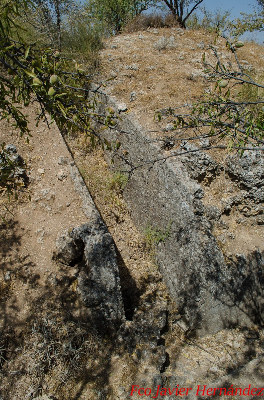 Lugares de Granada con encanto. : Trincheras de la Guerra Civil. Calicasas.