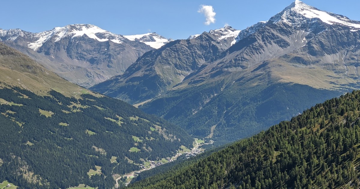 TravelMarx: Hike from Bormio 3000 (Cima Bianca) to i Bei Laghetti and ...