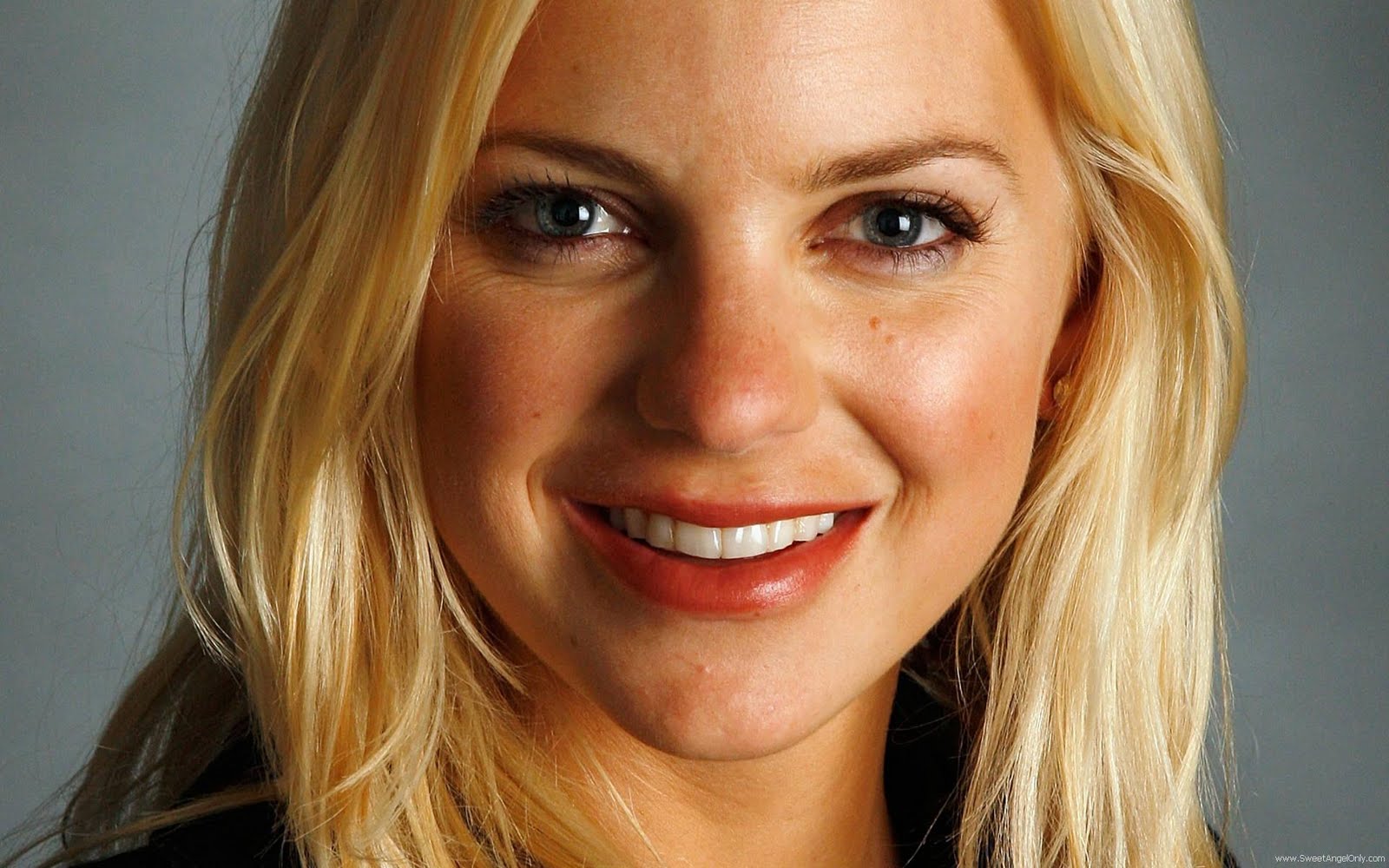 wallpapers: Anna Faris Hollywood Wallpapers