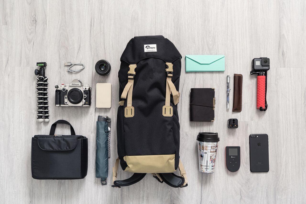 LOWEPRO'S JENAMA BAG PILIHAN PENGEMBARA DAN PHOTOGRAPHER