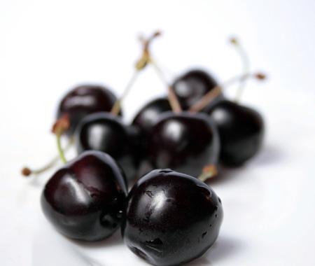 Fruit Warehouse: Black cherry ( Prunus serotina )