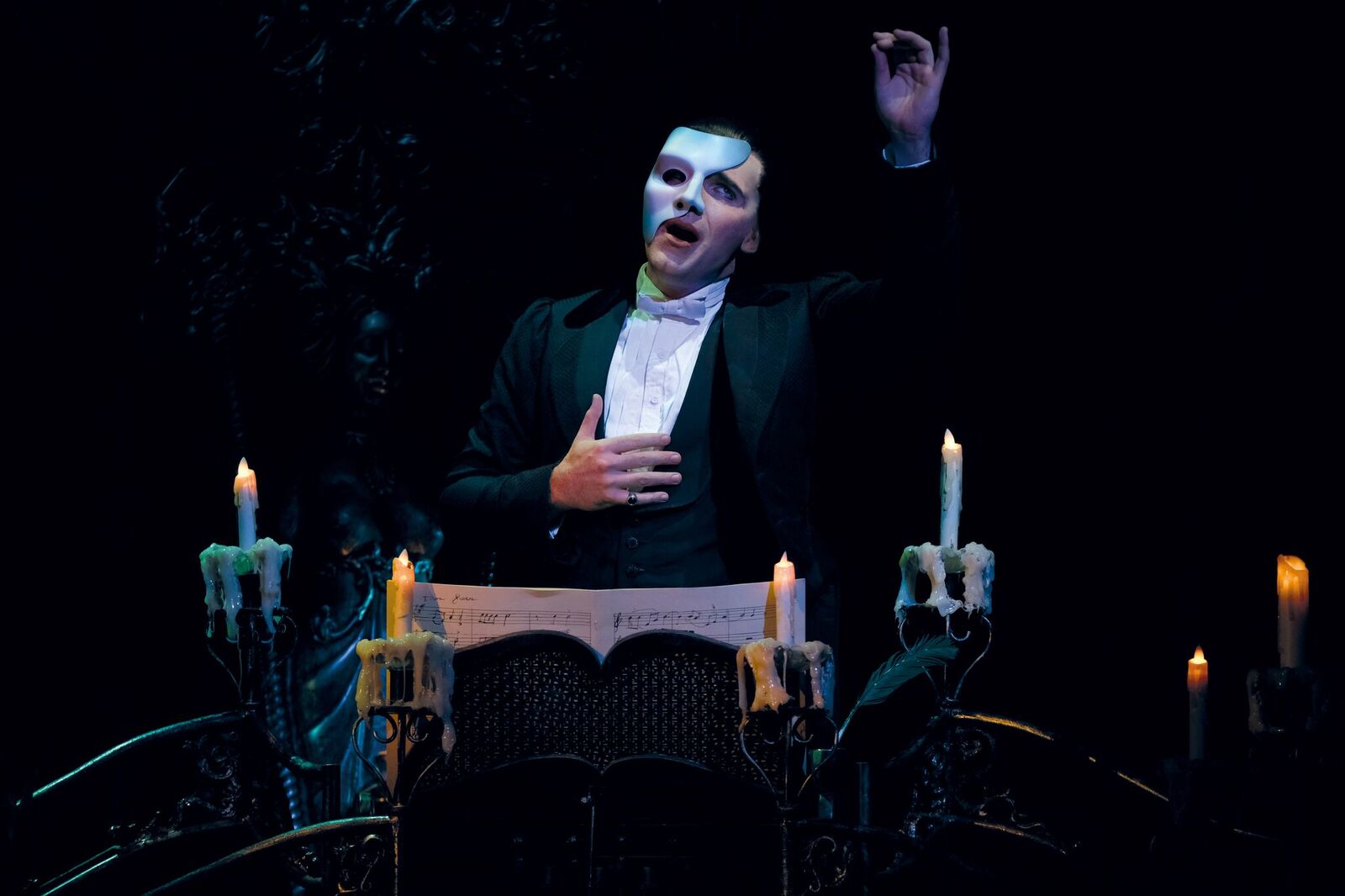 Mum's calling : The Phantom Of The Opera [Review]
