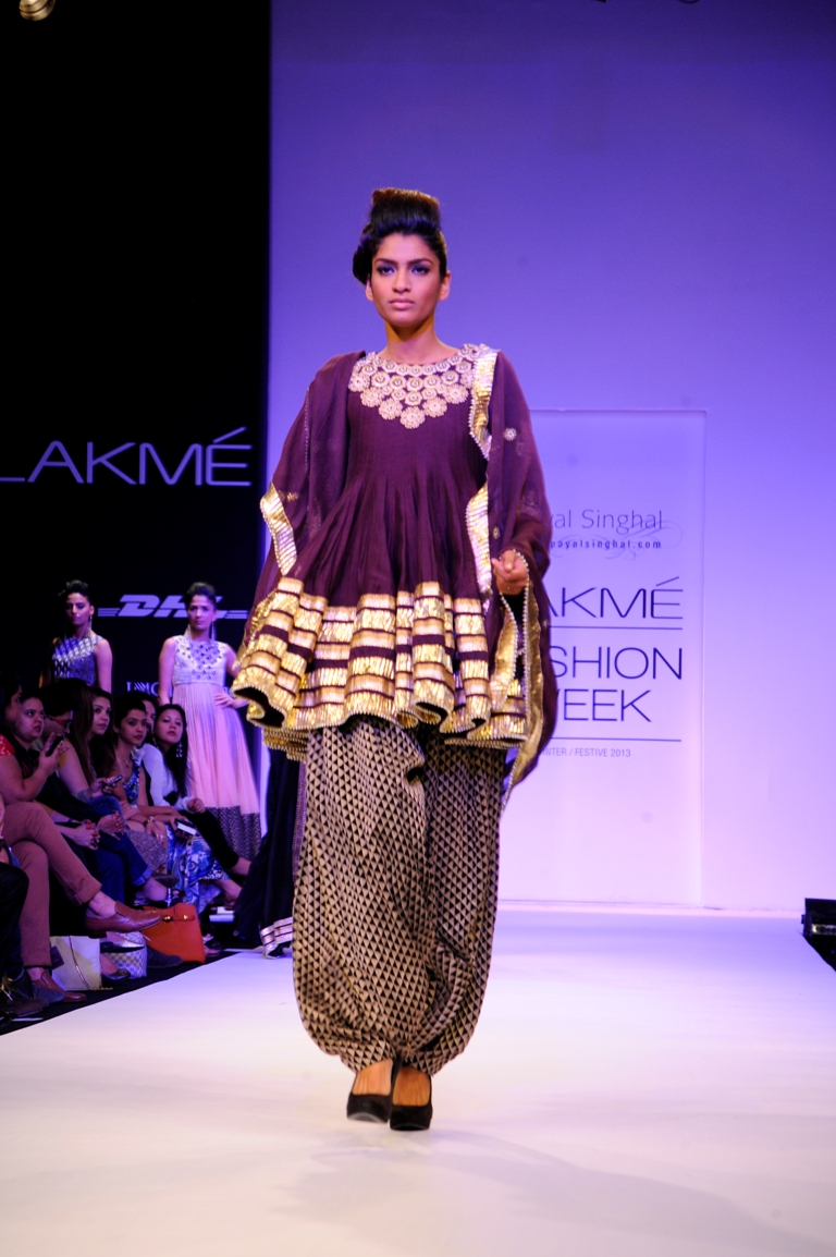 Stylefluid Trendz: ‘Char Bagh’ by Payal Singhal-Autumn/Winter 2013-14 ...