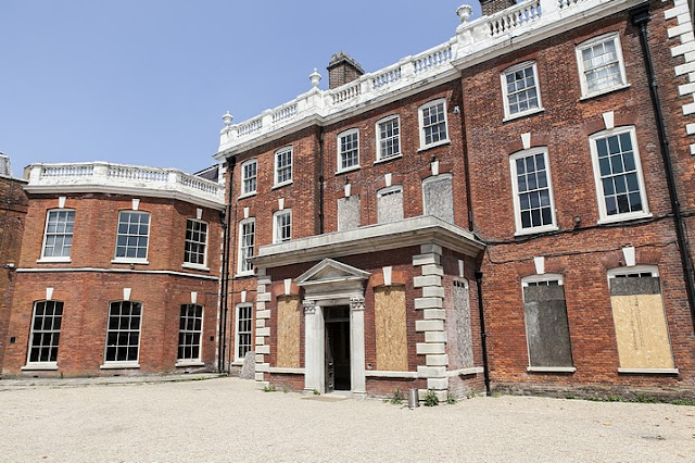 The Collective Insider: Film Location of the Month, August 2013 ...