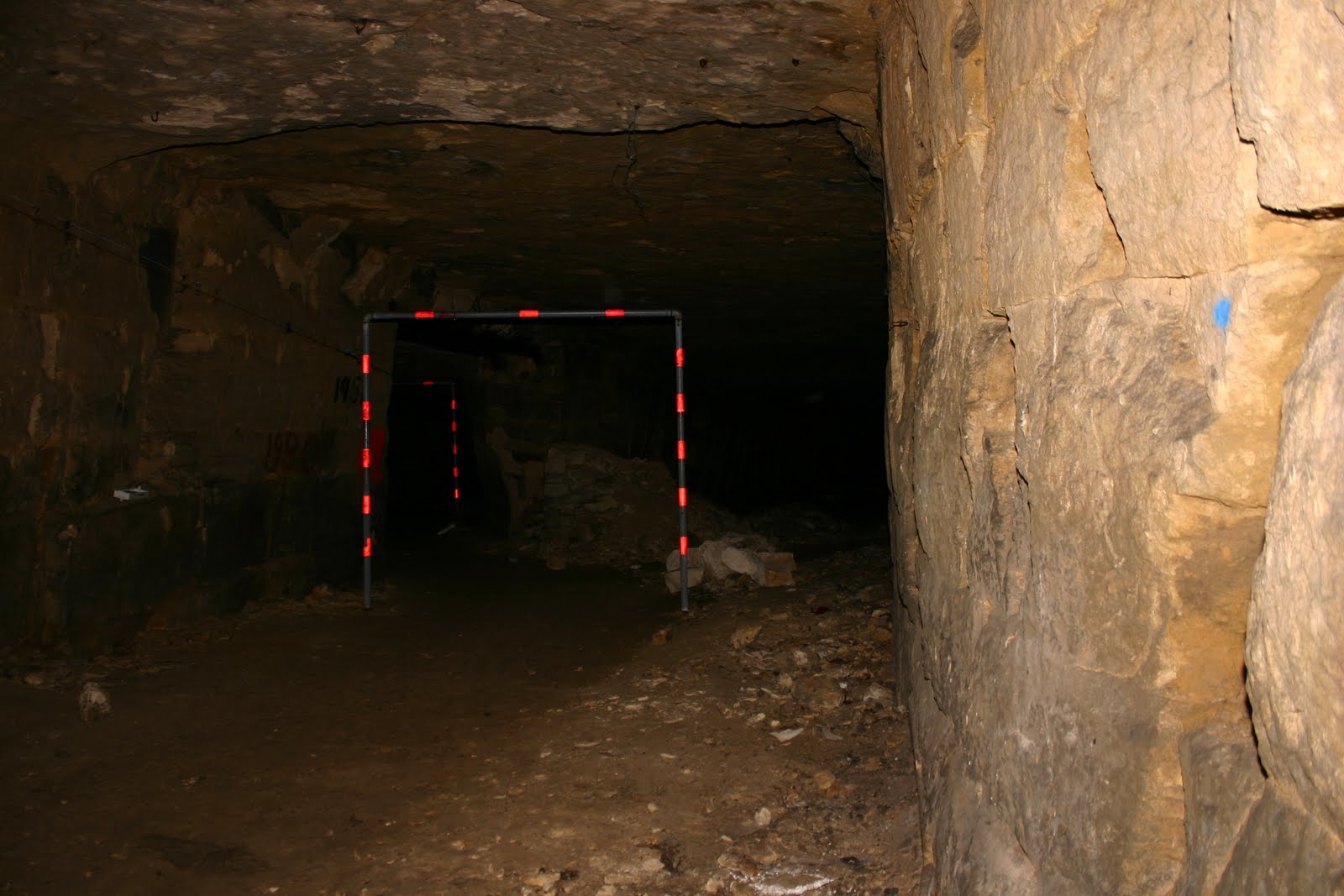 FLEXX URBEX: Sands Quarry Corsham