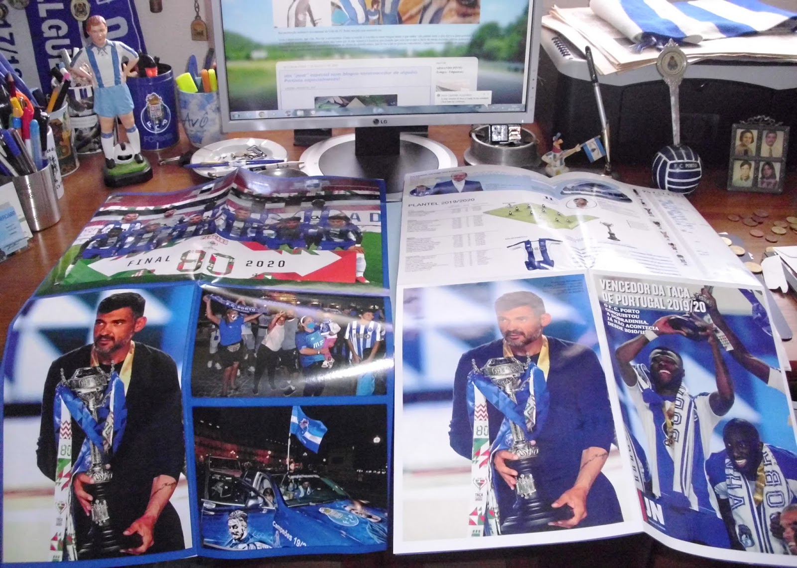 Memória Portista: + 2 “Posters” Gigantes do FC Porto, estes de vencedor ...