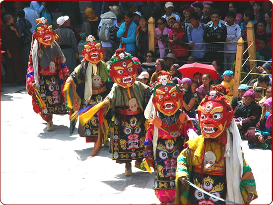 Kanak Podar: Tourism & Culture of Jammu and Kashmir