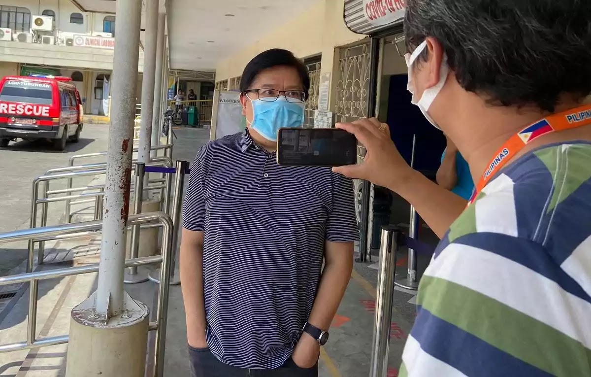 DOST 6 deploys no contact Specimen Collection Booths to Western Visayas ...