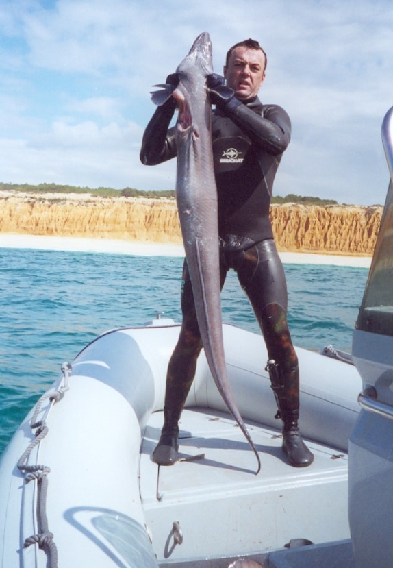 TEXTOS DE PESCA - Mar alto: Um dia de terror!