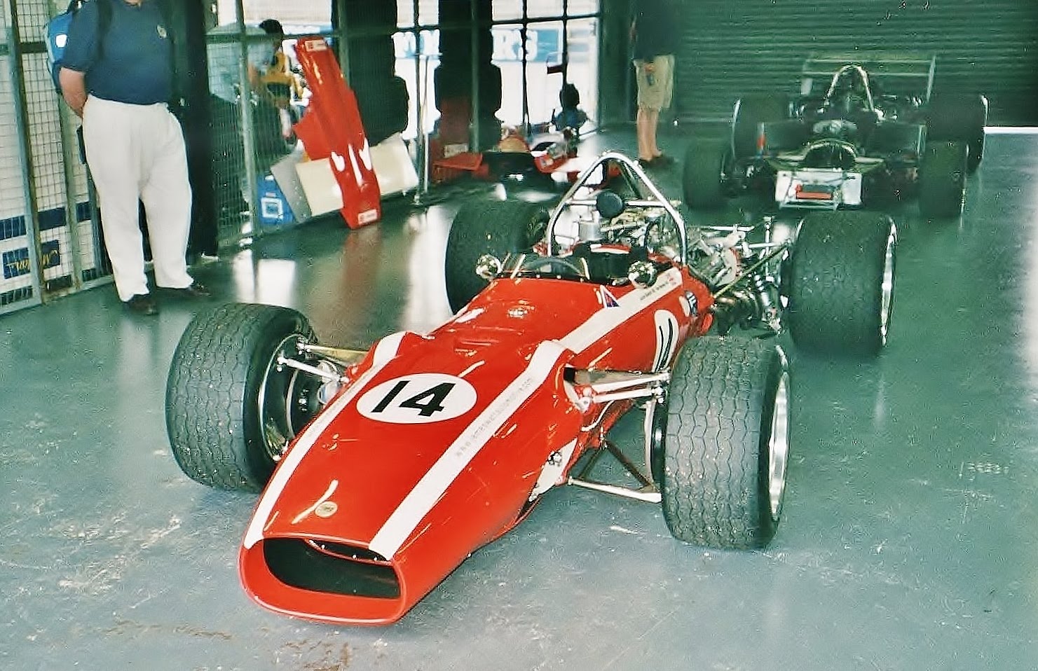 Ferraris and Other Things: Cooper T86C Alfa Romeo