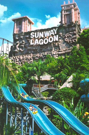 Travel To Malaysia: Sunway Lagoon, Selangor, Malaysia