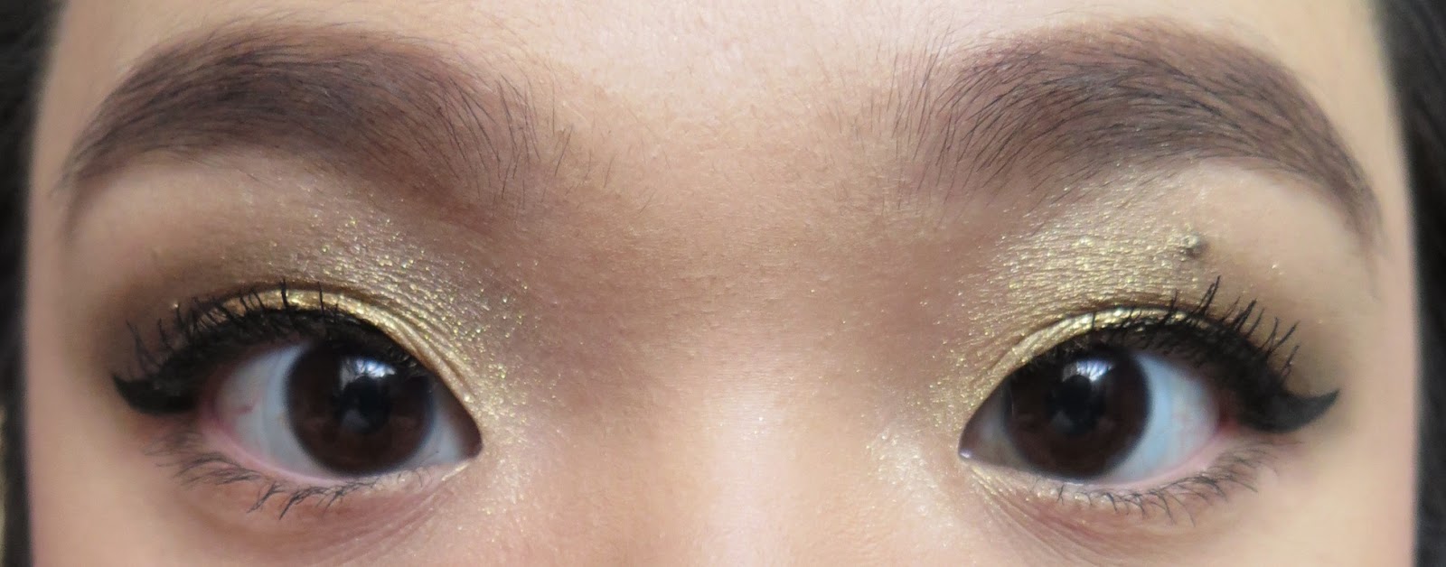 The Blackmentos Beauty Box: Festive Golden Gradient look! (Maybelline ...