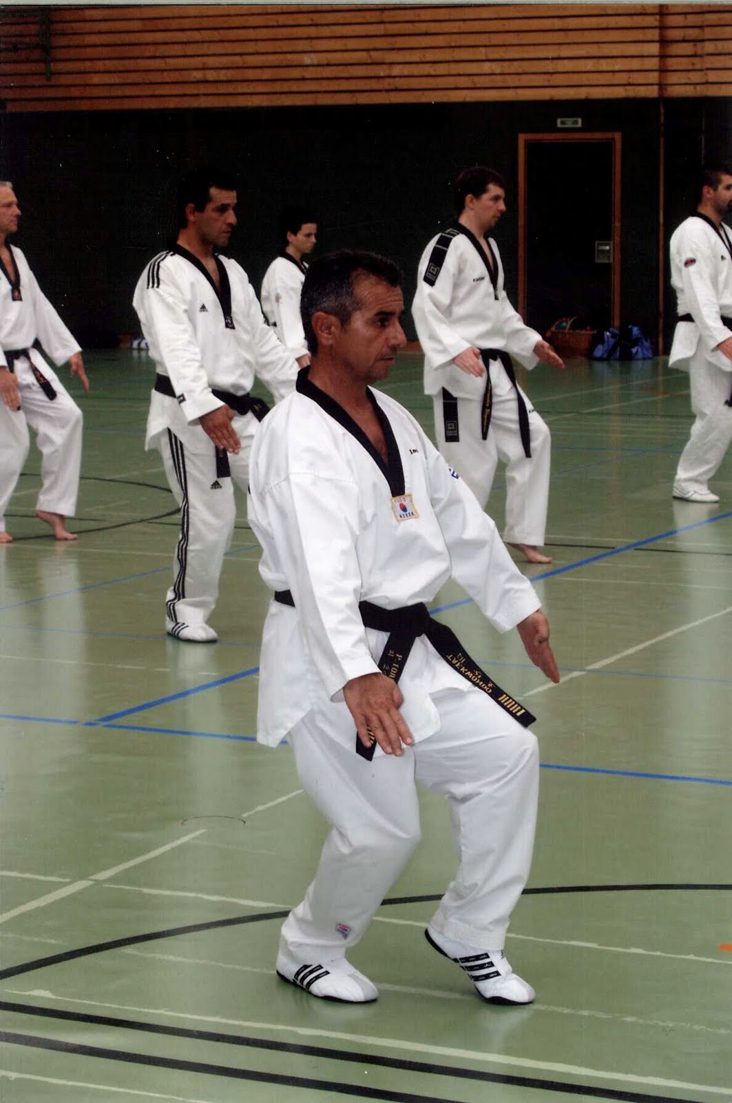 Α.Σ TAEKWONDO "ΑΣΤΕΡΑΣ ΛΟΥΤΡΑΚΙΟΥ": ΔΑΣΚΑΛΟΣ ΦΟΤΟ