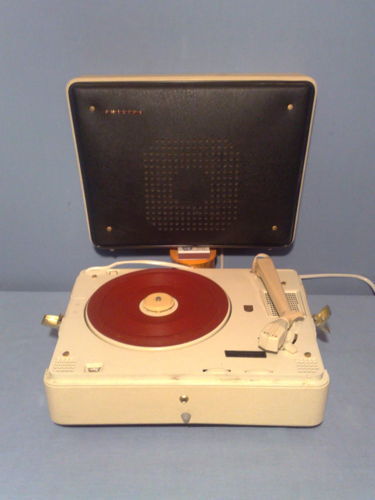 TOM's TECH TOYS: PHILIPS RECORD PLAYERS