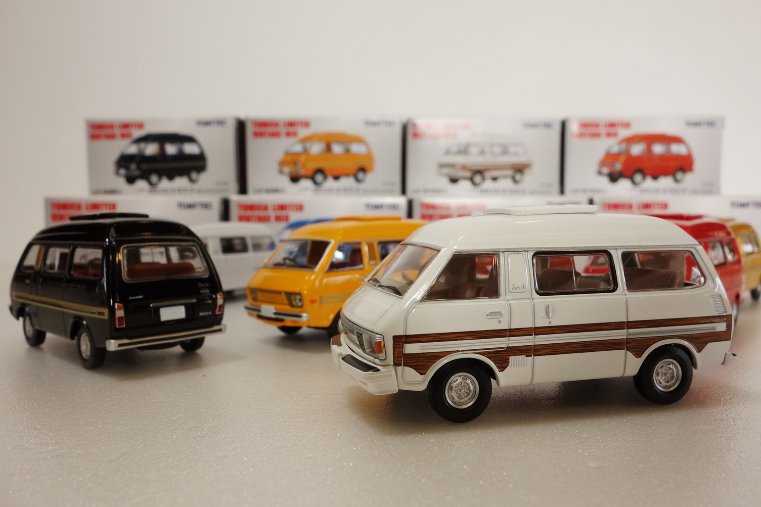 I Love Tomica: TLV-N 箱型車的總和