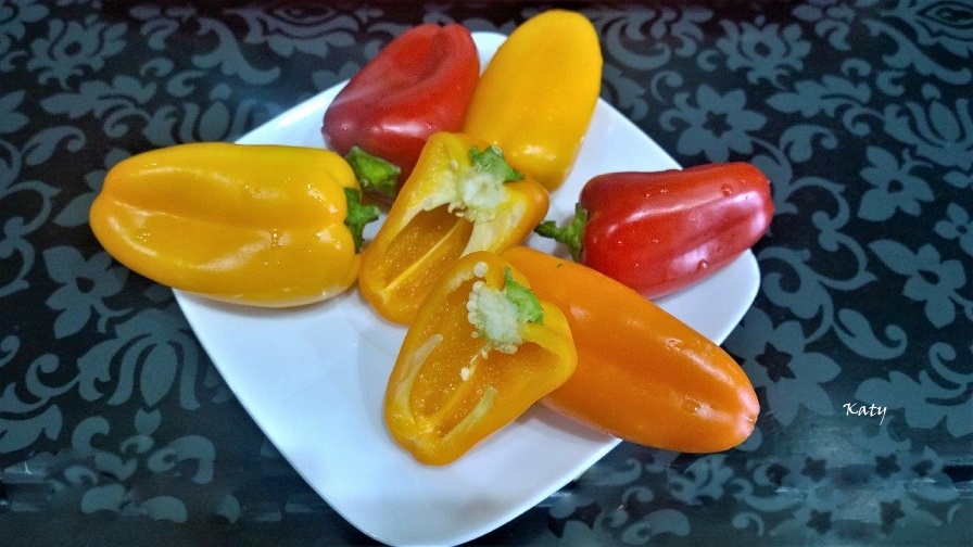 Para hincar el diente K+M = M+K: Pimientos mini rellenos de bonito