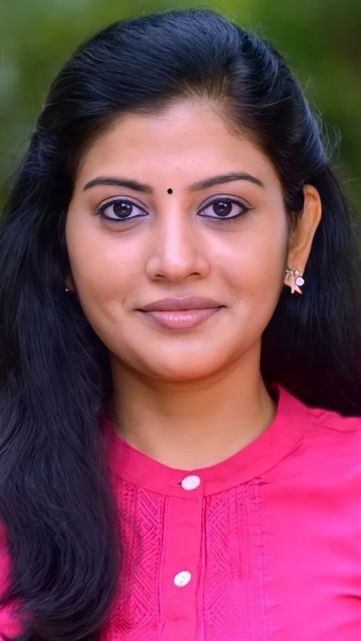 Mallu Actress Shivdaa silky long hair photoshoot - Village Barber Stories