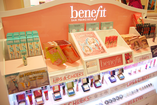 Pen My Blog: Benefit Cosmetics Beauty Bash; Quick And Easy Holiday Look