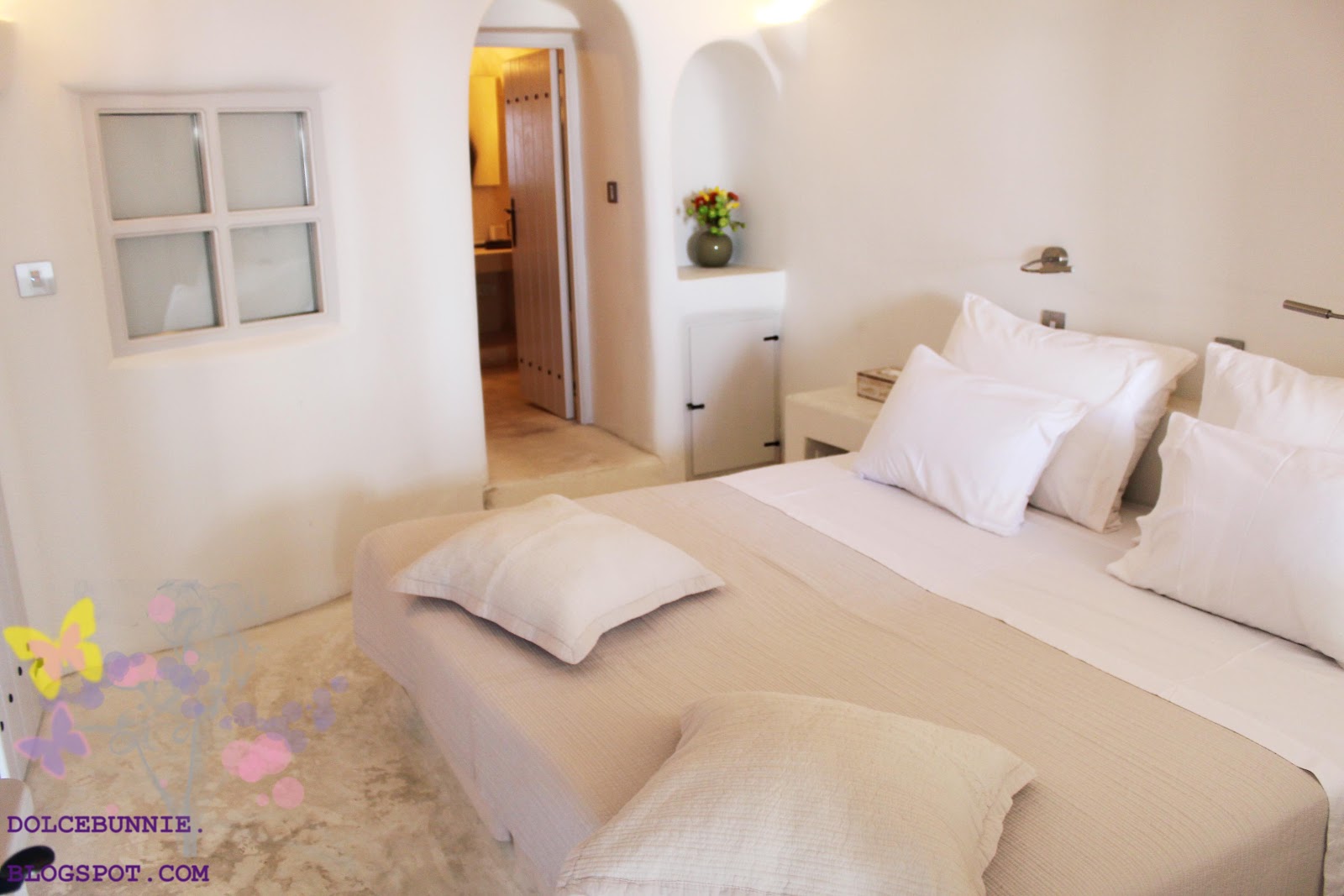 Kapari Natural Resort, Santorini, Greece | DolceBunnie