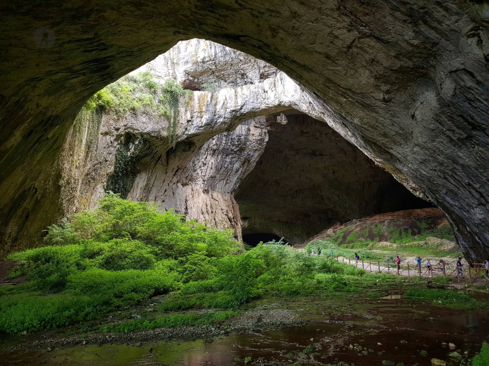 Peștera Devetashka - Drumeție de weekend în Bulgaria - PeMeleaguri.ro