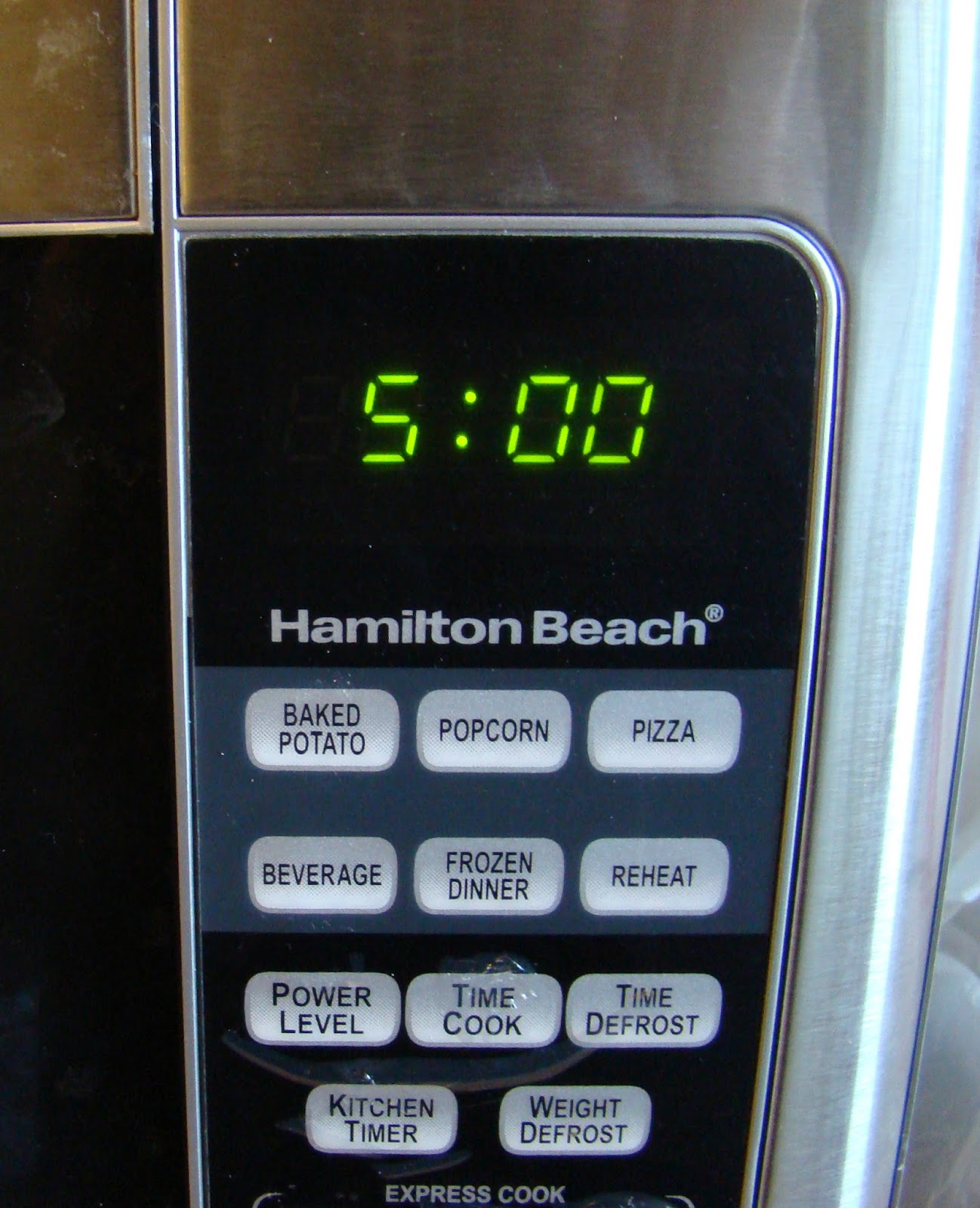 Treats & Trinkets: Microwave Popcorn without the Bag