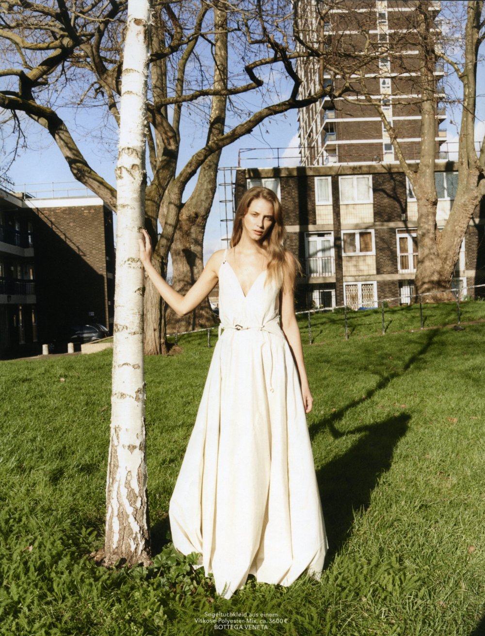 Duchess Dior: L'Officiel Germany May/June 2016