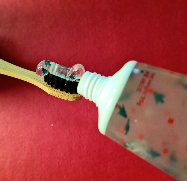 Give the gift of a Colgate smile with the NEW Limited-Edition Colgate ...