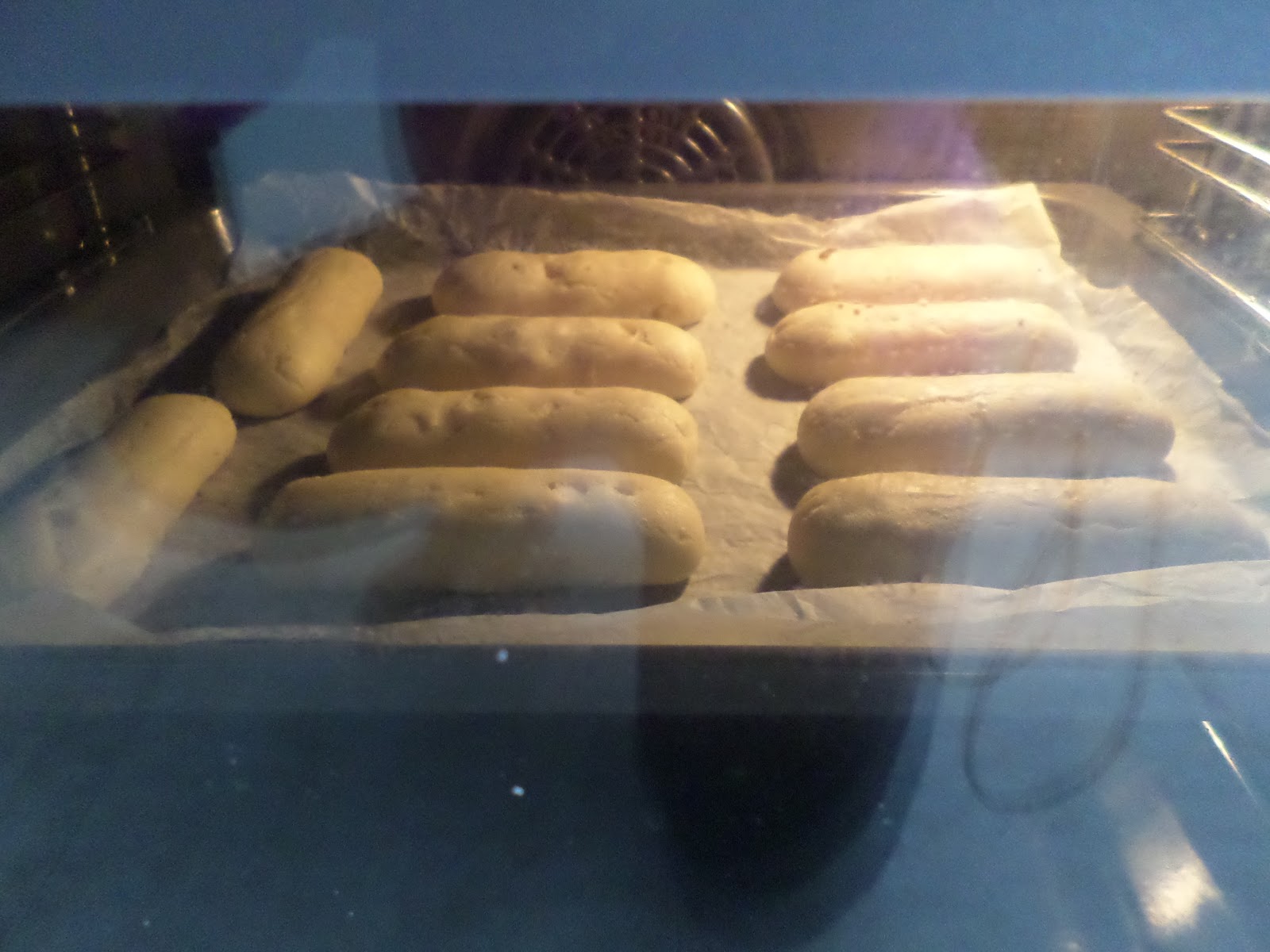 Mi pastelería: Relámpagos rellenos de crema de dulce de leche