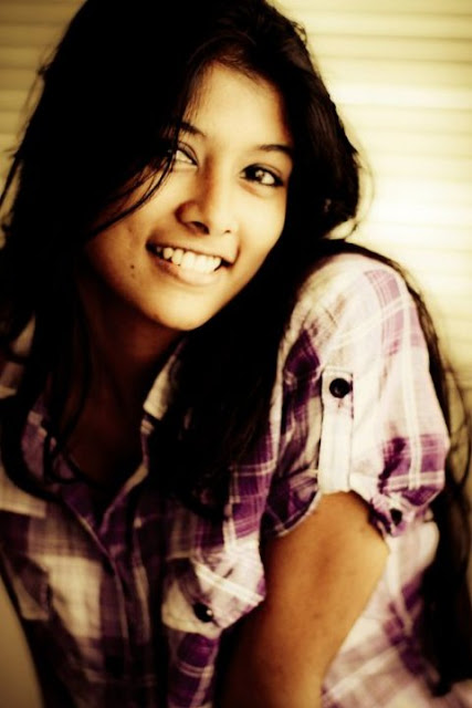 Largest Entertainement News and Photo Site In The World: Lux Super Star ...