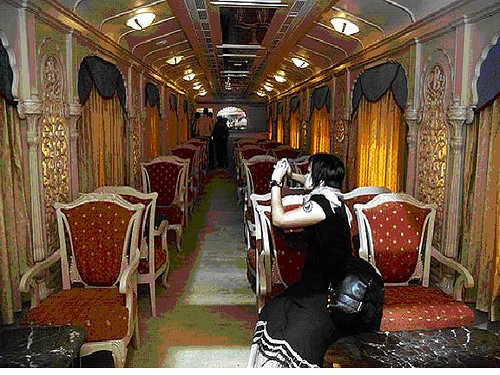 The Golden Chariot - Luxury train of south India: The Golden Chariot ...