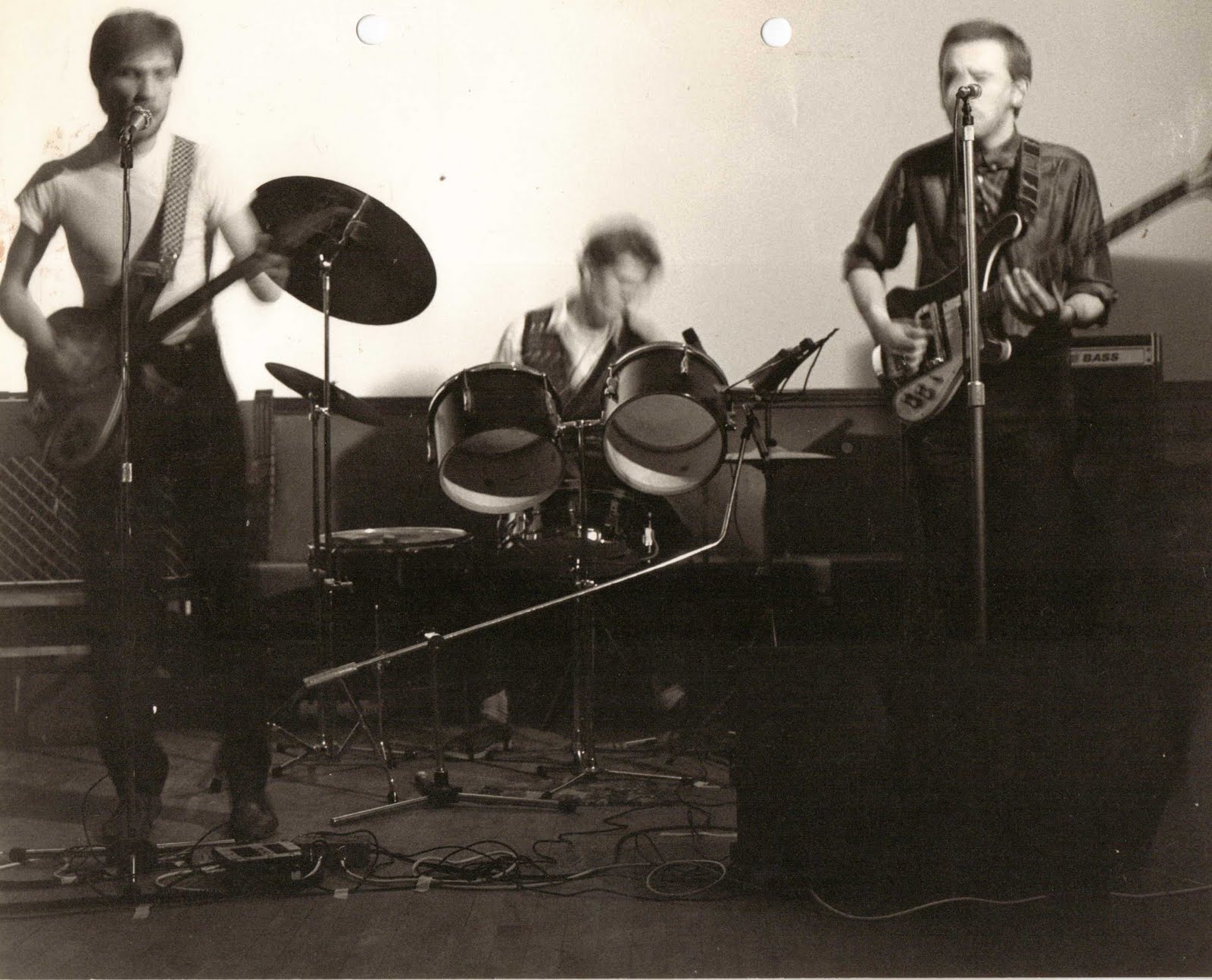 MuhMur: Total Strangers