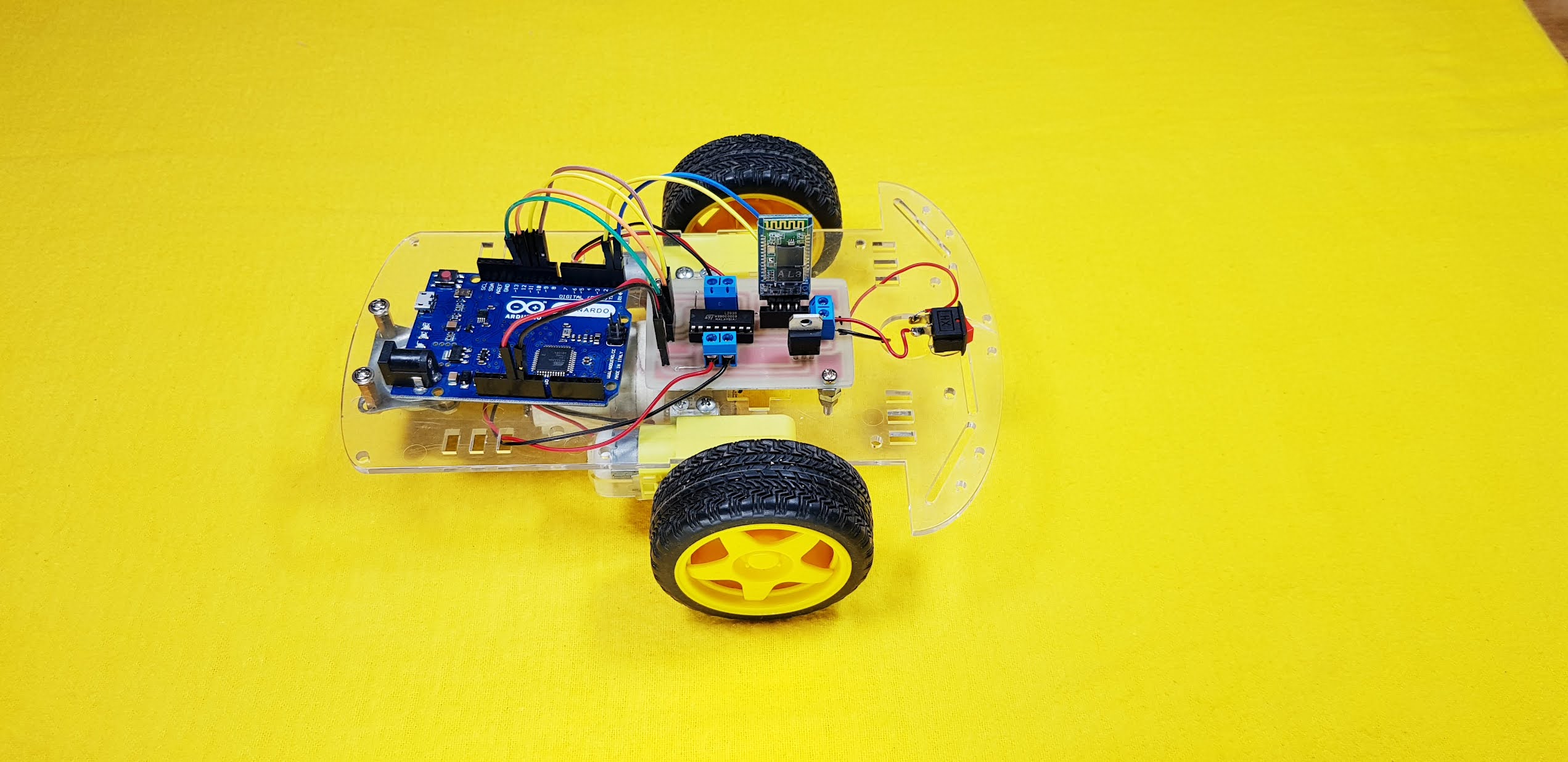 Carrito a control remoto con Arduino / Bluetooth / Android, circuito en ...
