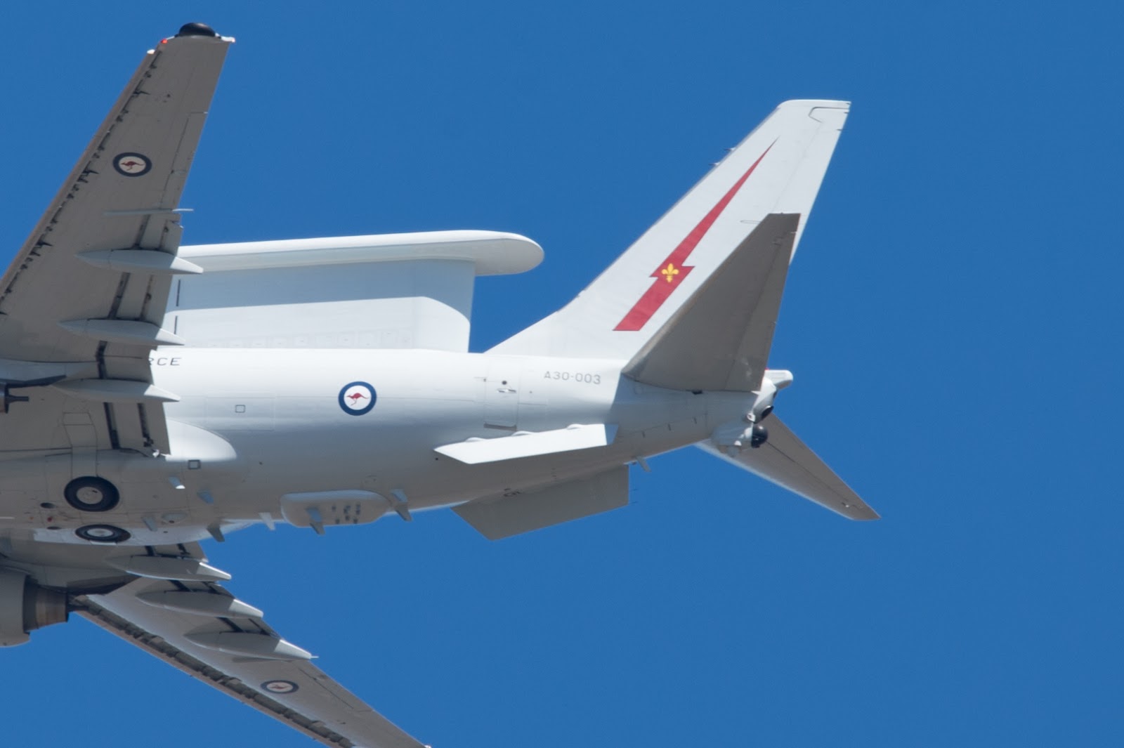 Central Queensland Plane Spotting: RAAF Boeing B737-7ES / E-7A ...