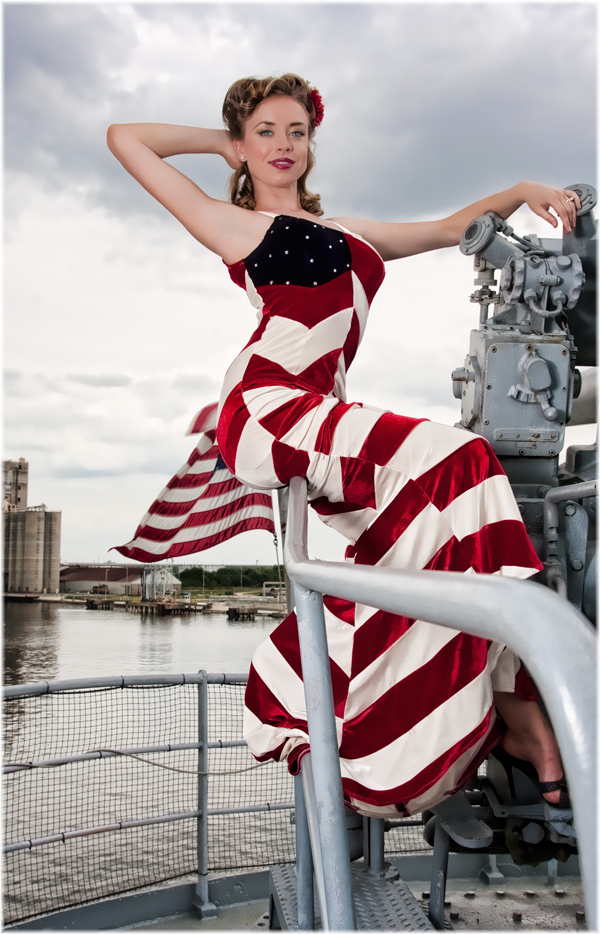 Dan The Navy Man: "Independence Day Pin-ups"