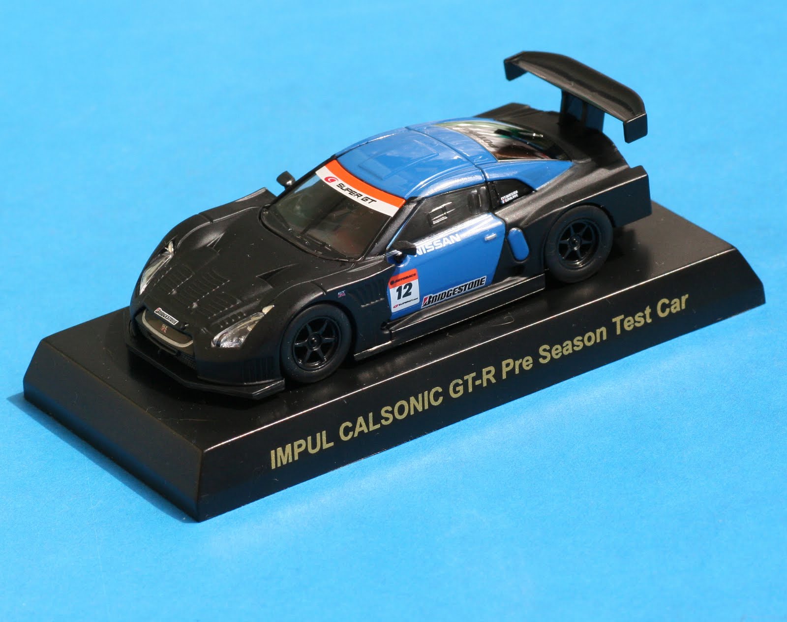 Incredible Mini Garage: Nissan GT-R GT500 2007 Impul Calsonic 1/64 Kyosho