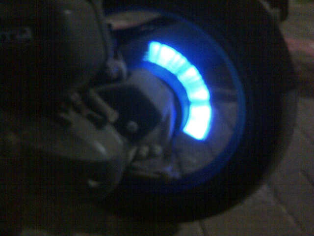 .: TUTUP DOP BAN MOTOR / MOBIL LAMPU LED